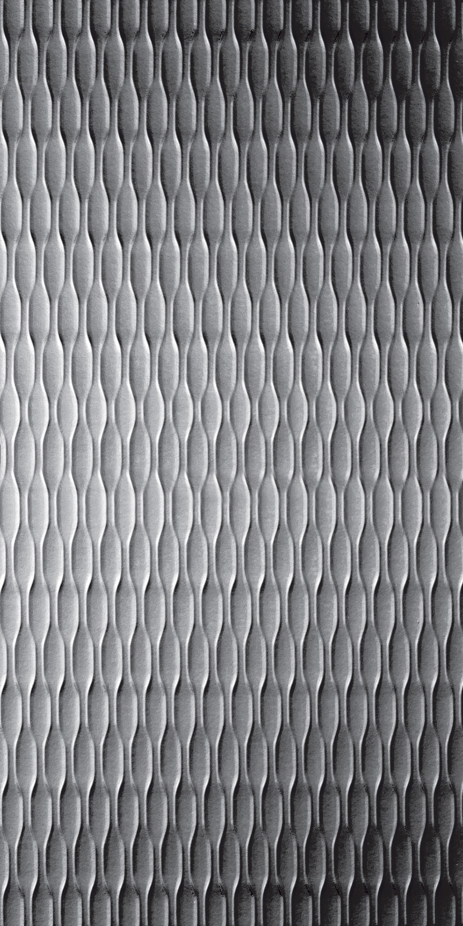 Mesh Titanium Mirror Finish 652